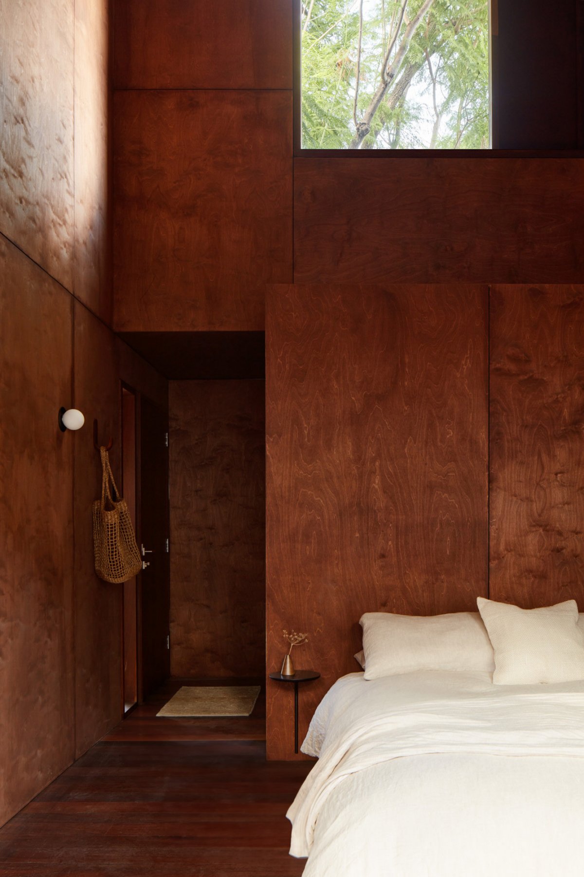 YinjiSpace - Grotto Studio x Shadow House